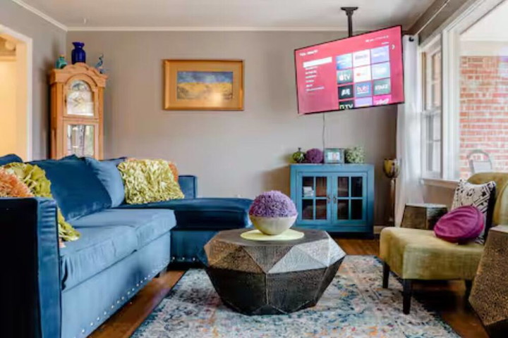 Starry Night House  Artistic 3br - Fenced Yard - Midtown Tulsa - Tulsa, OK