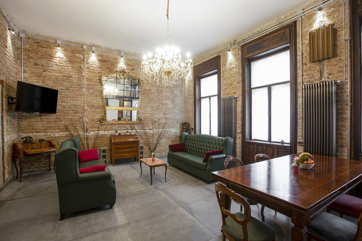 Luxury In Perfect Downtown, Specially Designed For Groups - Budapest