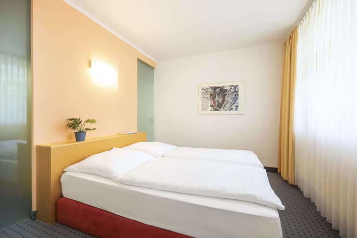 Romantic Mountain Escape | Pet Friendly | Near Segelflugplatz & Bismarckturm - Suhl