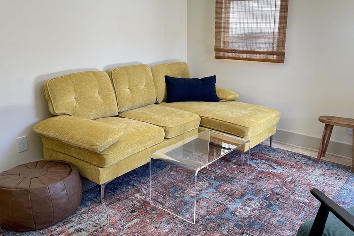 Centrally Located Hyde Park Home; Walk To Restaurants, Bars, And Coffee Shops - Cincinnati