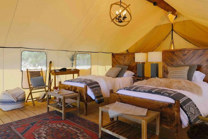 Private Island Glamping + Lady Liberty View - Brooklyn, NY