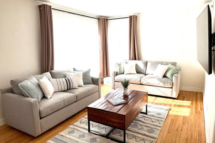 Chic City Getaway | Steps From Little Italy - Coronado Island, CA