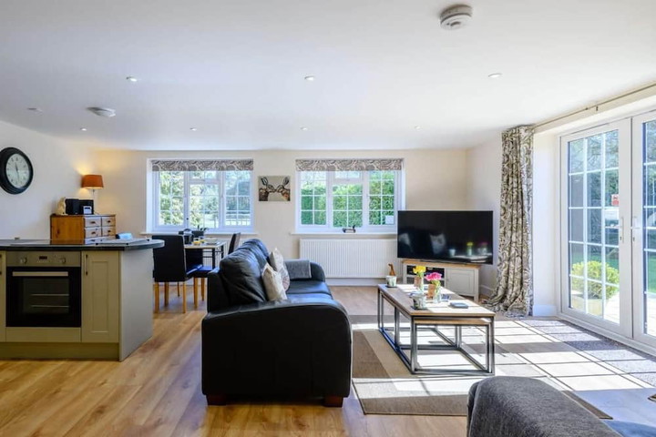 2 Bed In Melton Constable (Oc-75761) - Holt