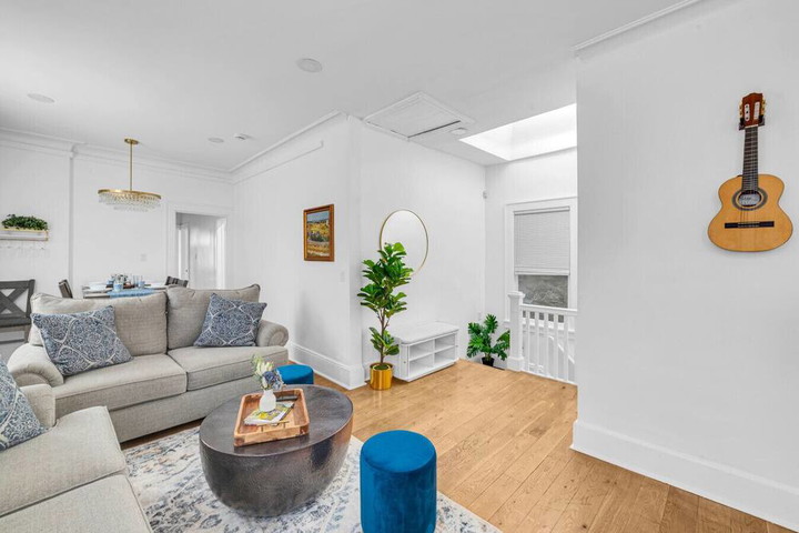 Modern Condo Near Nyc & Metlife Stadium! - Brooklyn, NY
