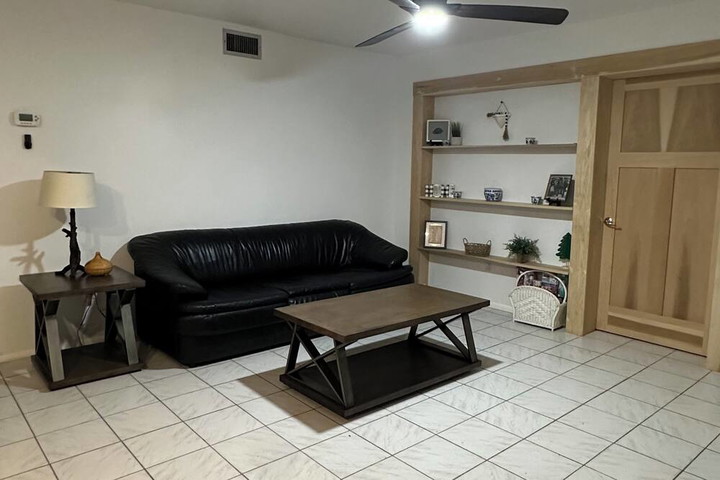 Solar-powered, Pet & Family Friendly Home With Kayaks In Port Charlotte - Port Charlotte, FL