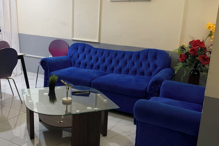 1-bedroom Apartment In Amazing Douala With Wifi, Ac , Free Wifi With Generator - Douala