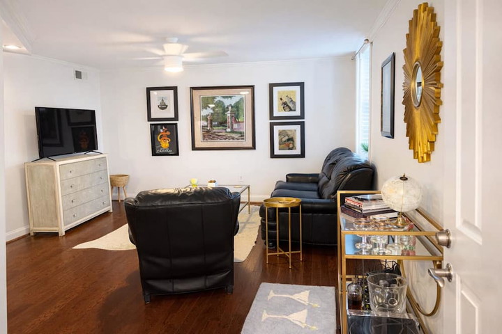 Cozy 1-bedroom Condo In Old Shandon Steps From Devine St. - Columbia, SC
