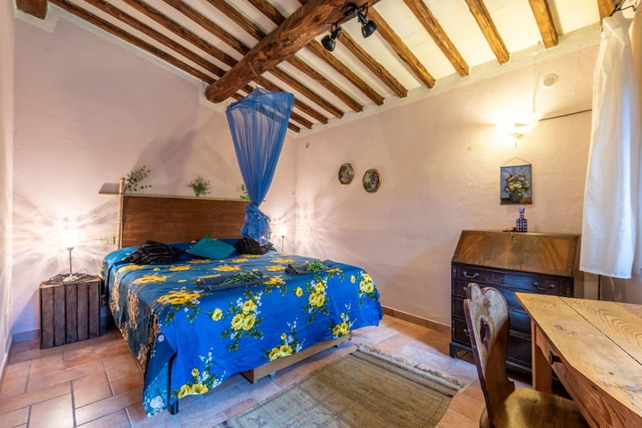 Farmhouse 'Casa Luna' With Shared Infinity Saltwater Pool, Private Terrace And Wi-fi - Tuscany