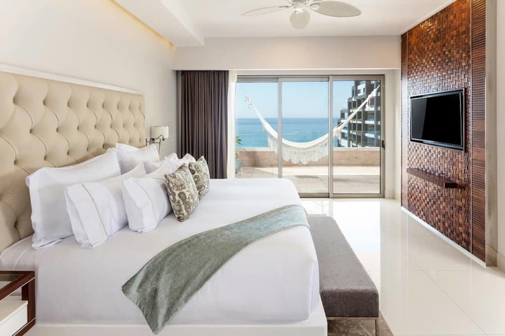 Enjoy Your Vacation Stay In A 5 Diamond Hotel In Cabo San Lucas. - Cabo San Lucas
