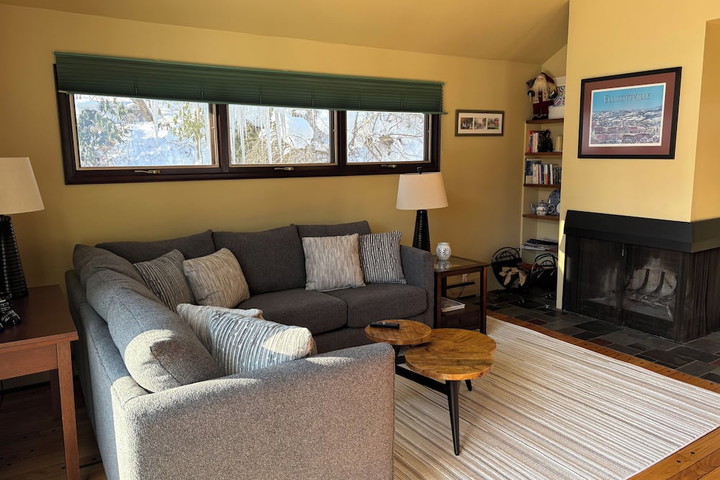 3-bedroom Chalet In Marvelous Ellicottville With Wifi, Sauna, Deck And Grill - Ellicottville, NY