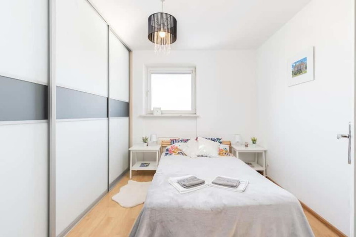 Beautiful And Comfortable Apartment 65m2. Nice And Spacious Place. - Krakow
