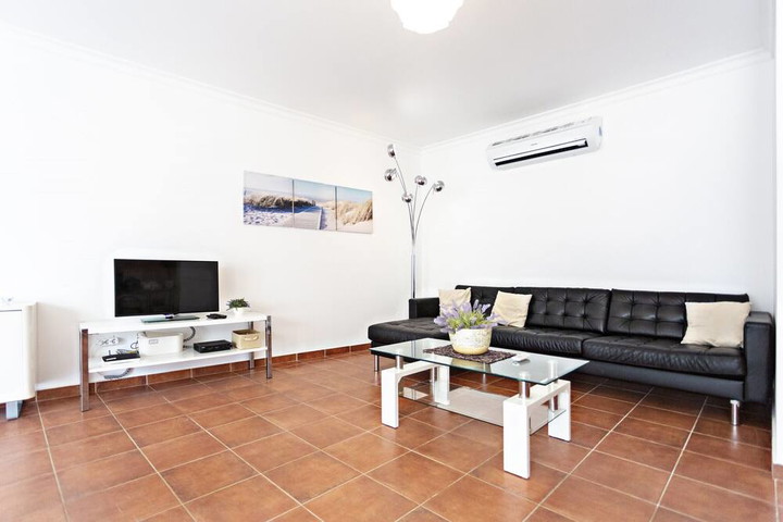 Equipped Flat, With Access To Swimming Pool - Santa Luzia