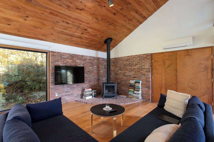 Light-filled Gb Oasis, Trails, Lake, Fireplace - Monterey, MA