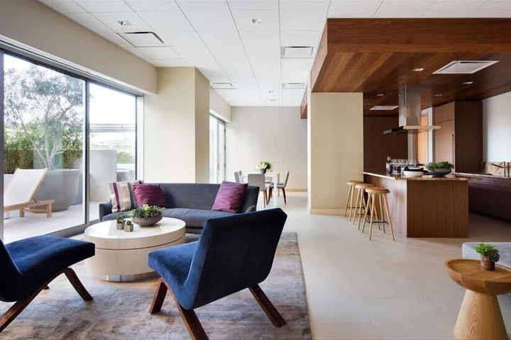 Luxury 1 Br | Outdoor Pool & Gym | Laundry | Soma - San Francisco, CA