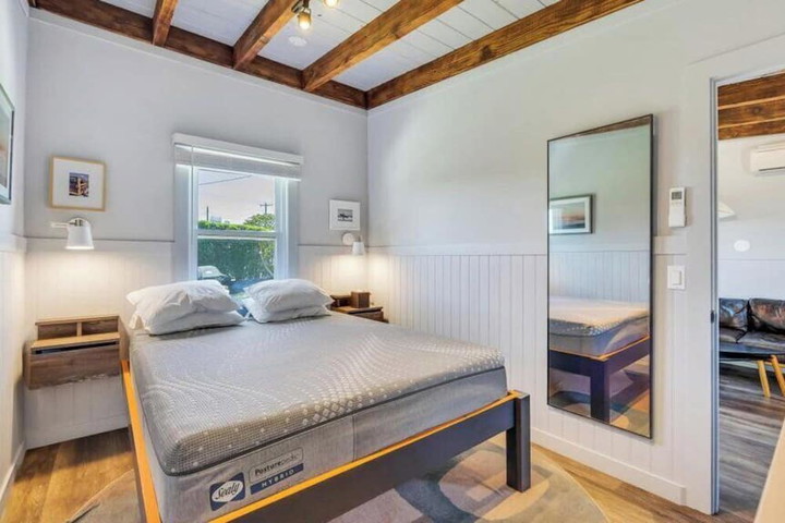 Waterfront Suite And More In A Boutique Hotel, Heart Of Hampton Bays,... - Hampton Bays, NY