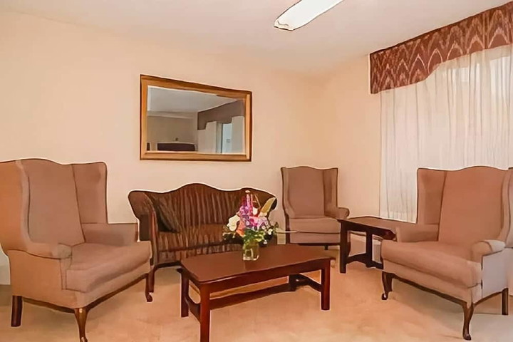 Doswell Va|2 Queen Bed|smoking - Ashland, VA