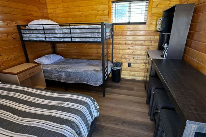 Camping Cabins At The Red Desert Rv Park - Utah