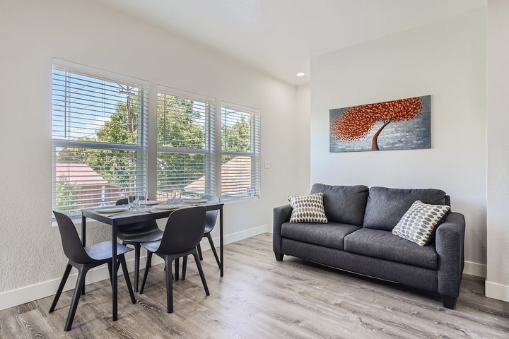 Cozy Apt In Quiet Neighborhood - Littleton, CO