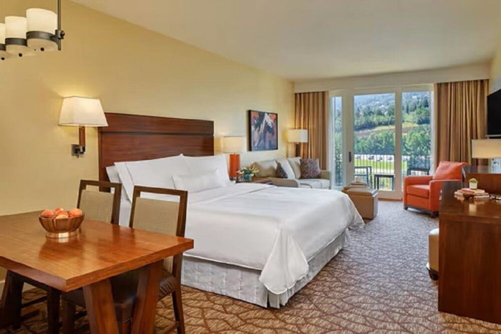 Escape To The Awe-inspiring Beauty Of Avon, Colorado And The Rockies - Avon