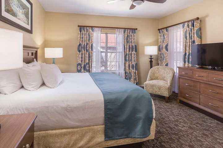 2bed/2bath Deluxe Centrally Located Condo In Branson, Near Tons Of Attractions!! - Branson, MO