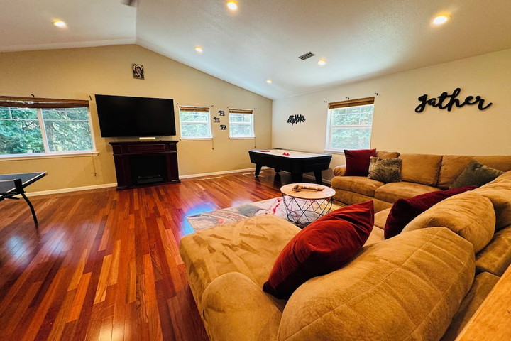 Private Lake  Hot Tub  Bbq  Ac  Gen  Modern Comforts! - Arnold, CA