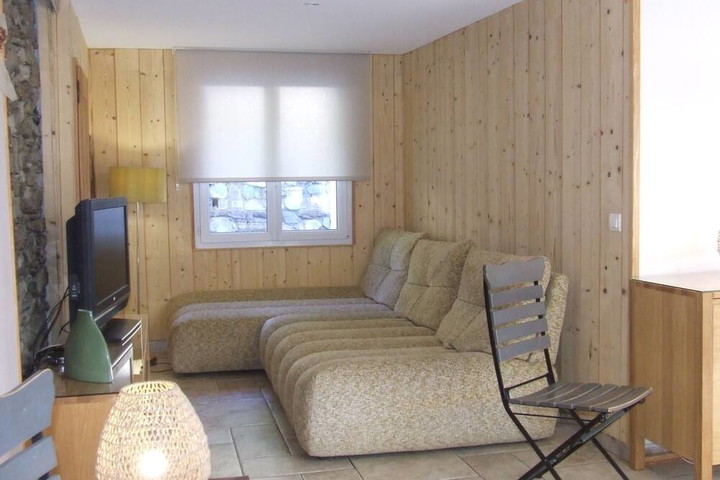 Lovely Village House With A View Of Lake And Mountain Vaujany On The Other Side Alpe D'huez - Oz-en-Oisans
