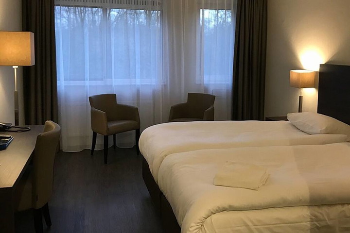 Discover The Perfect Nature Getaway Close To Burgers Zoo | Swimming Pool - Doesburg