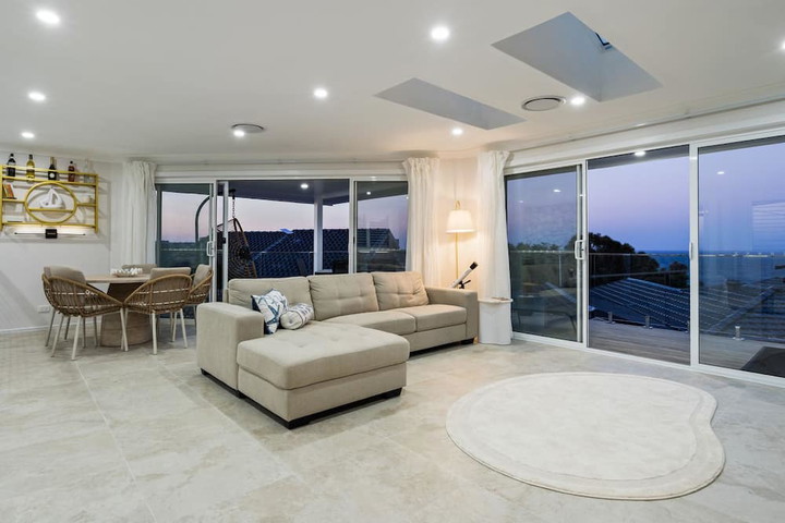 Casa Rola Al Mar  Relax & Enjoy Stunning Ocean Views - Tuncurry