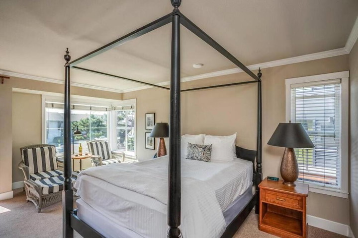 Experience Seaside Serenity With A Free Parking And Beach Access! - Cannon Beach, OR