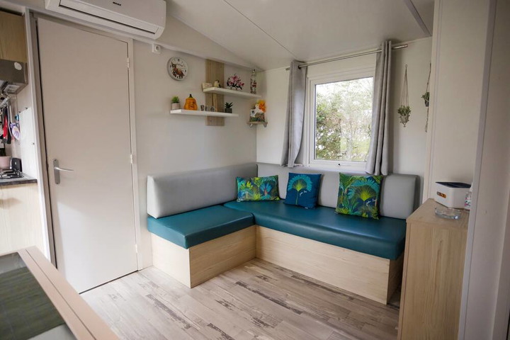 Stacaravan 'Au Petit Bonheur' Met Gedeeld Zwembad, Privéterras En Privétuin - Carnac