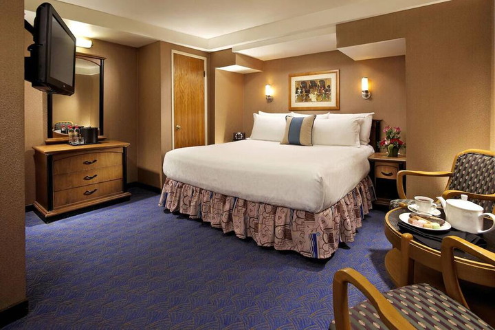 Experience Marine Elegance In A Traditional Stateroom On The Ocean - Long Beach, CA