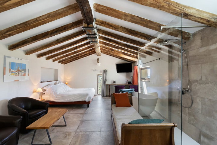 Chambre 'I Martini Double Sup Lits Jumeaux' Avec Vue Montagne, Wi-fi Et Climatisation - Sartène