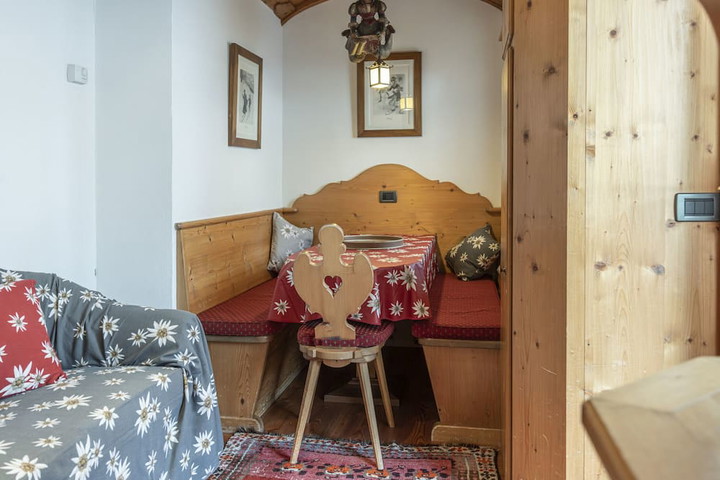 Casa Col 3, A Charming Two-room Apartment - Cortina d'Ampezzo