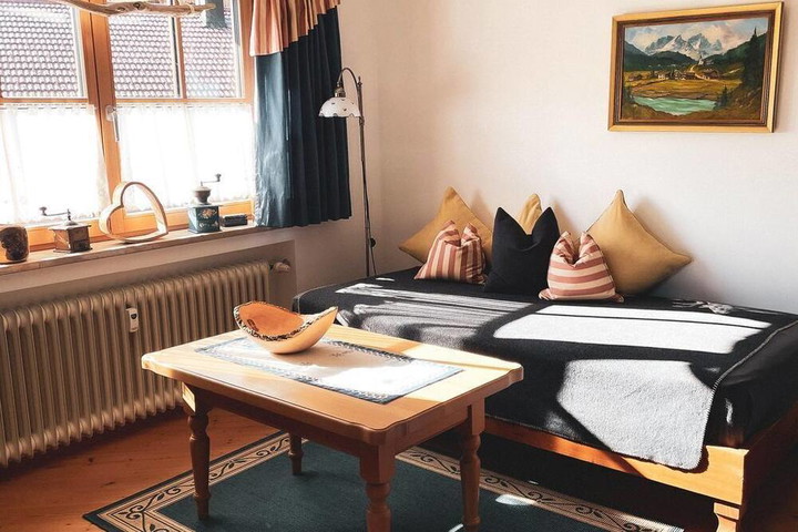 Apartment "Wilderer", 1 Bedroom, Shower And Bathtub/wc - Kaiser Franz, Vacation Apartments - Mittenwald