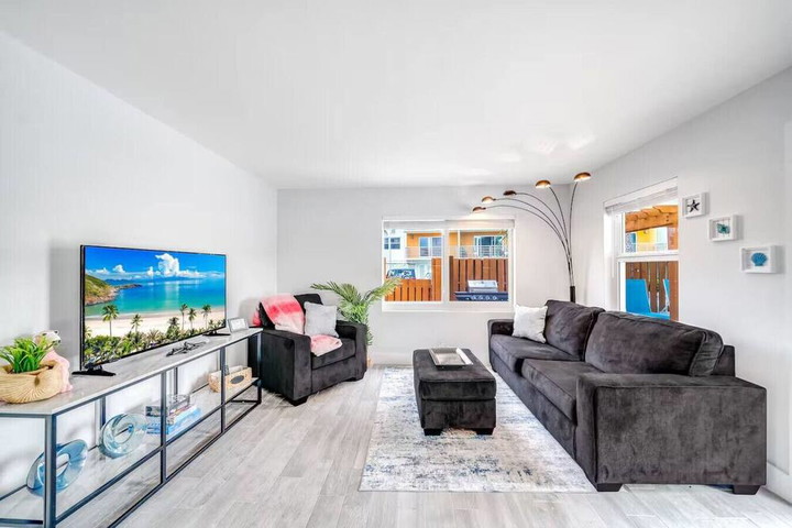 Tropical Paradise + Pool & Patio - Fort Lauderdale
