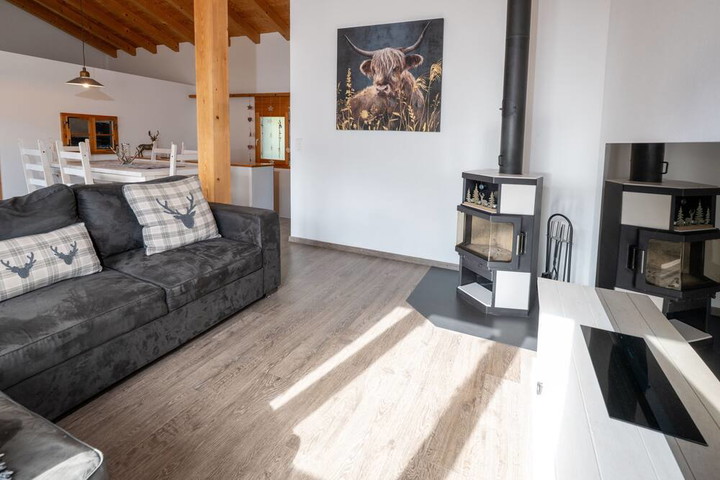 Malix: Apartment With Fireplace & Mountain View - Chur