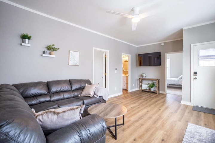 Peaceful Home In Heart Of Oshkosh! - Oshkosh, WI