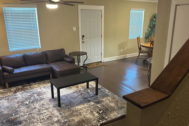 The Greenfield: 2-bedroom Townhome Close To Lsu - Baton Rouge, LA