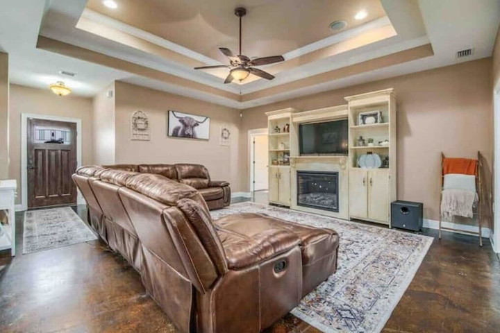 Exotic Farm Stay - Milton, FL