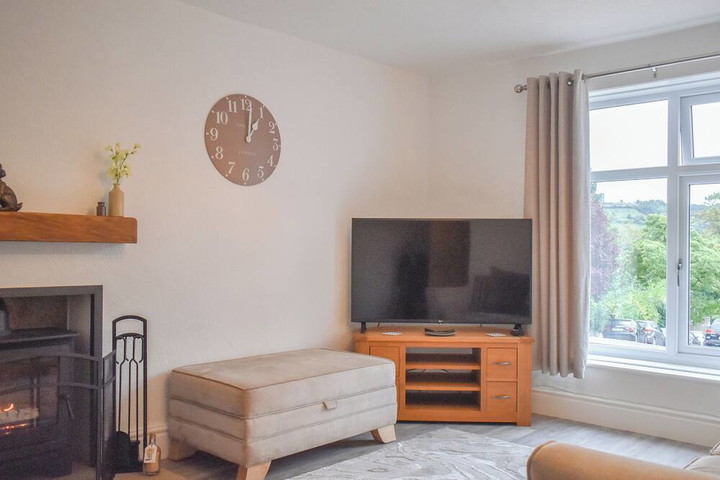 2 Bedroom Accommodation In Matlock - Matlock Dale