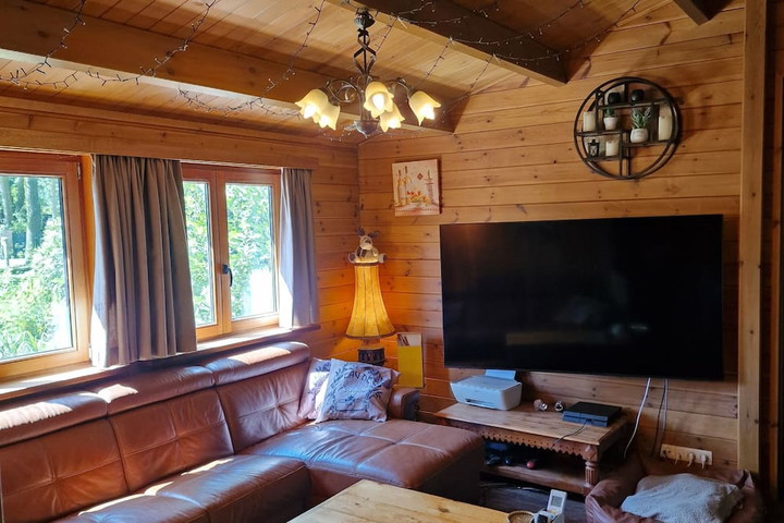 Oasi Di Pace, Voor Wie Zich Even Wil Terugtrekken In Alle Rust En Comfort! - Geel