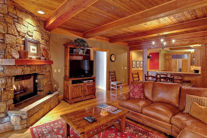 Ski-in Condo | Tram-adjacent | Mountain Views - Jackson Hole, Wyoming
