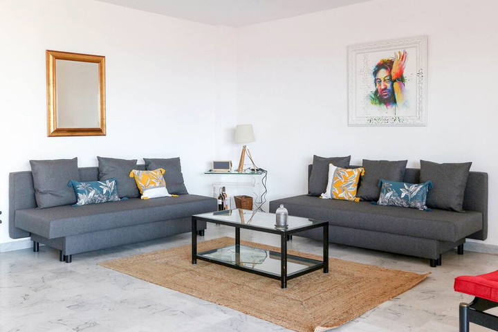 Appartement Avec Terrasse Vue Mer, Piscine, Parking, Clim Mobile - Benakey - Antibes