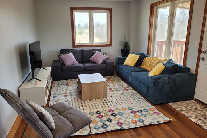 Prince Edward County Pond-side Getaway! Family-friendly Private Oasis! - Prince Edward