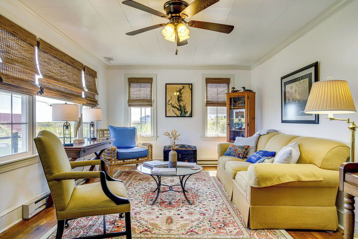 Unique Tangier Cottage W/ Chesapeake Bay Views! - Tangier