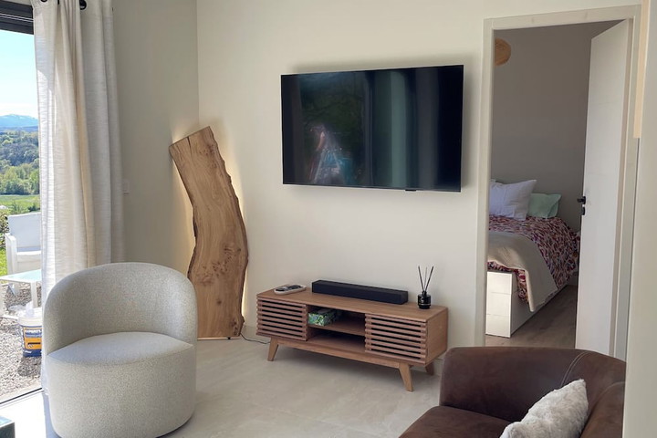 A Getaway With A View Of The Pyrenees: Spa & Sauna. Exceptional Vacation Rental - Mirepoix
