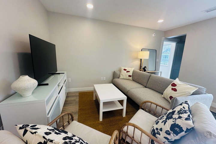 Premium Apartment Living Near Downtown Bar Harbor & Acadia - Bar Harbor, ME