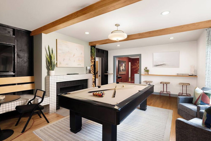 Modal House: A Fun-filled Designer Home Just Steps From Downtown Main Street - Greenville, SC