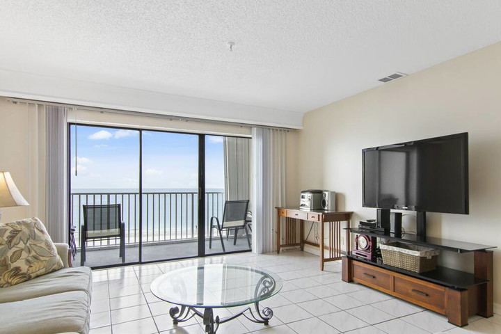 Sea Breeze 502  Gulf Front Escape In Madeira Beach - Madeira Beach, FL