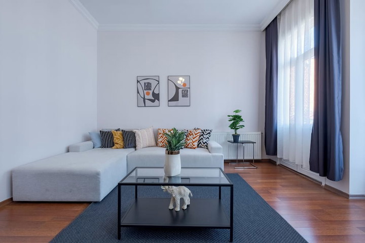 Spacious 3-bed, 2-bath Family Apartment In Central Location - Istanbul